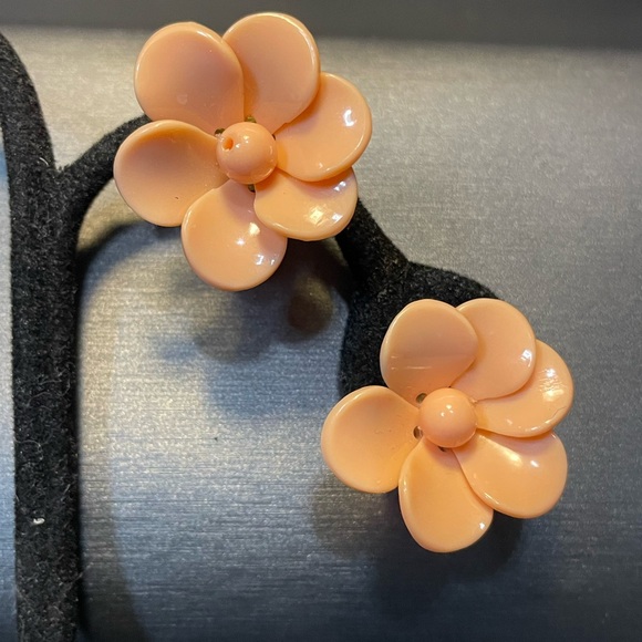 west Germany | Jewelry | Vintage Celluloid Peachy Pink Flowers Clip On ...